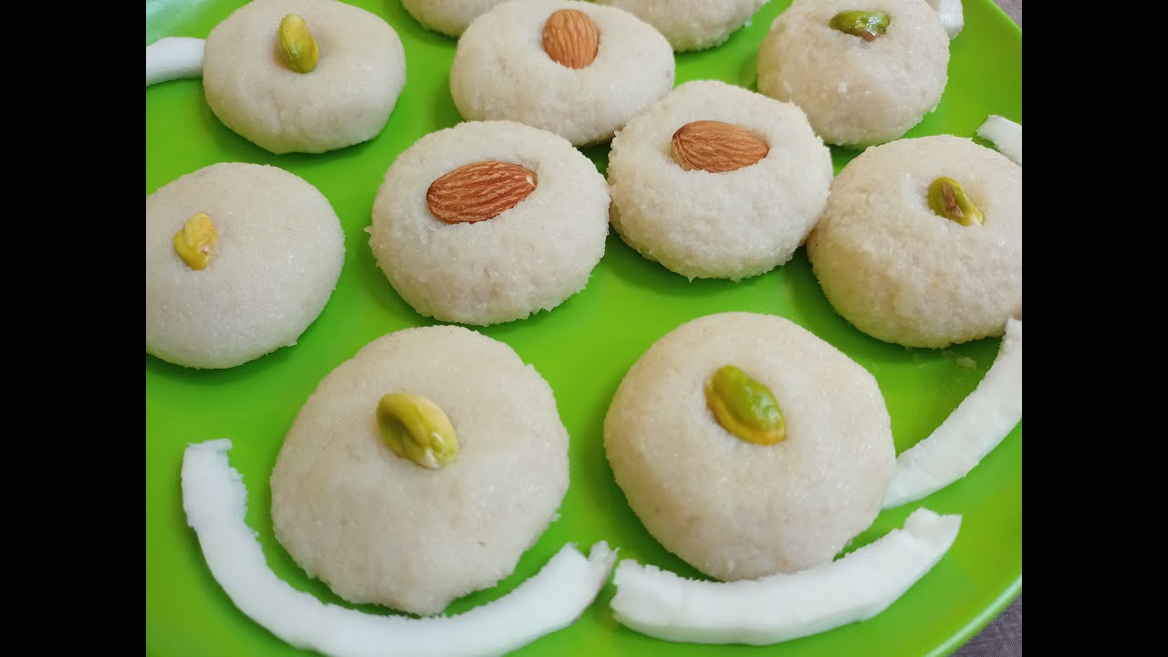 Coconut Para Sandesh Recipe ! নারকেলের প্যারা সন্দেশ রেসিপি। - YouTube