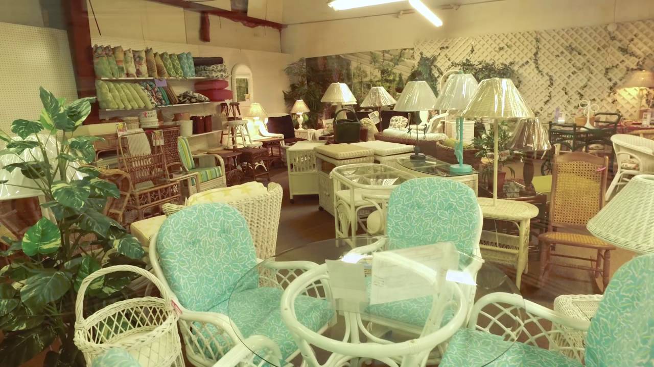 Wicker Show room - YouTube