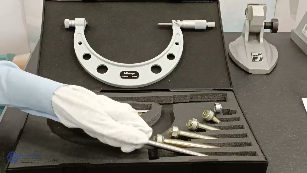 How to use an Adjustable Micrometer? - YouTube