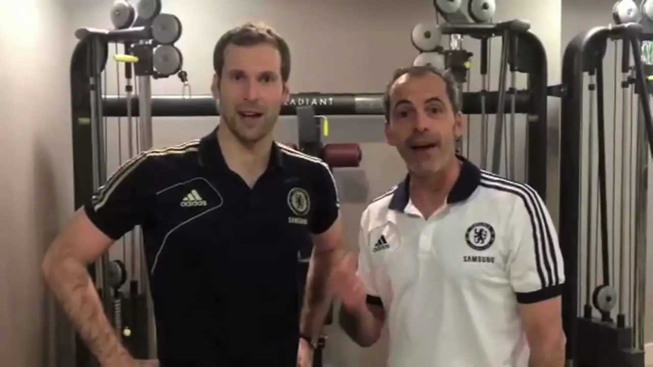 PETR CECH SOUTIENT LE STADE RENNAIS FC ! - YouTube