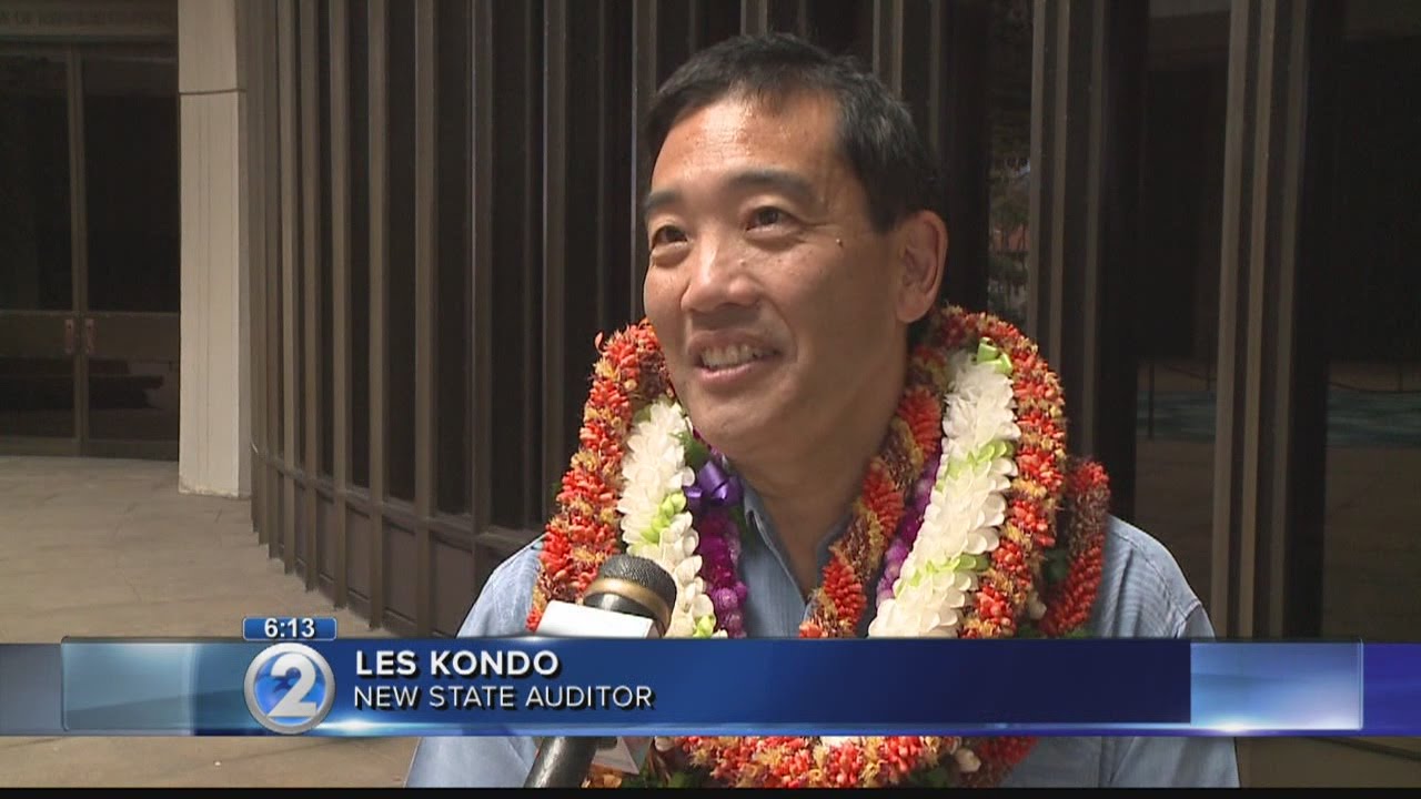 Lawmakers appoint Les Kondo as new state auditor - YouTube