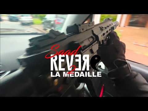 Revers 2, La Médaille.