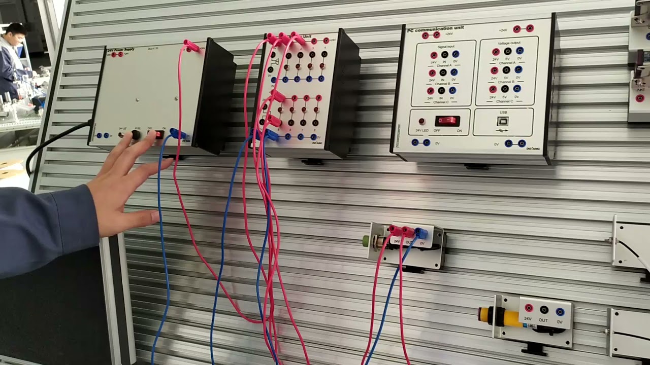 DLCG-DS130 sensor training system operation video - YouTube