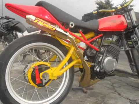 motos gpppp.wmv - YouTube