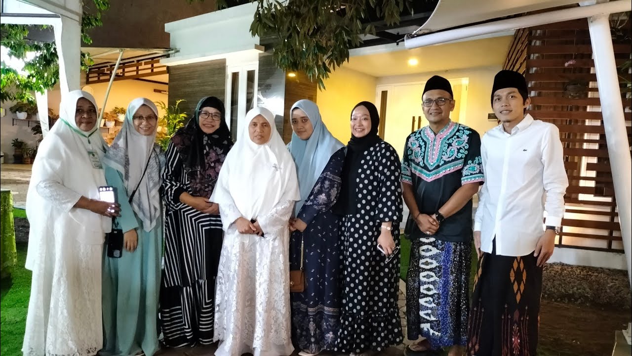 Gus Iqdam Kerawuhan Ning Aina pengasuh pondok pesantren ar-risalah ...