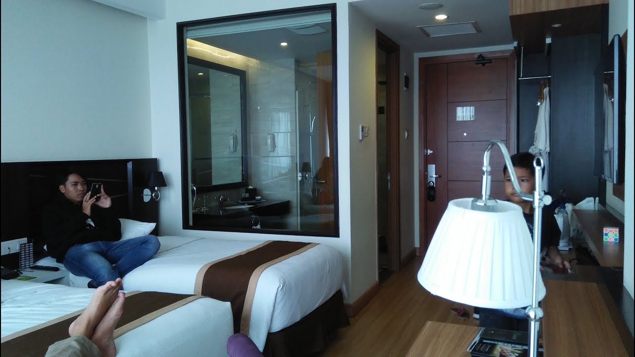 Liburan gratis di java palace hotel cikarang - YouTube