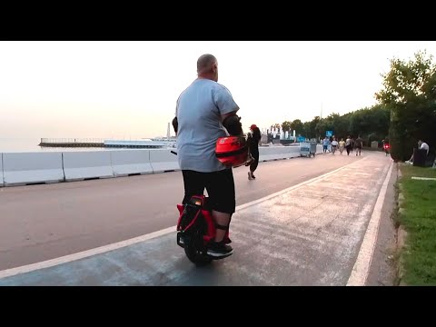 DEV ADAM TEK TEKER DE / 140kg Rider EUC