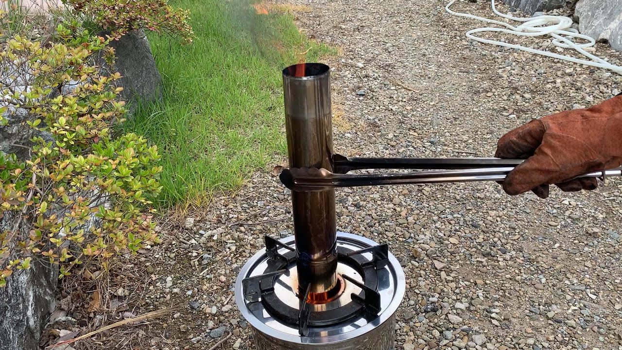 Wood Gas Stove Experiments - Chimney Effect, Heat Riser - YouTube