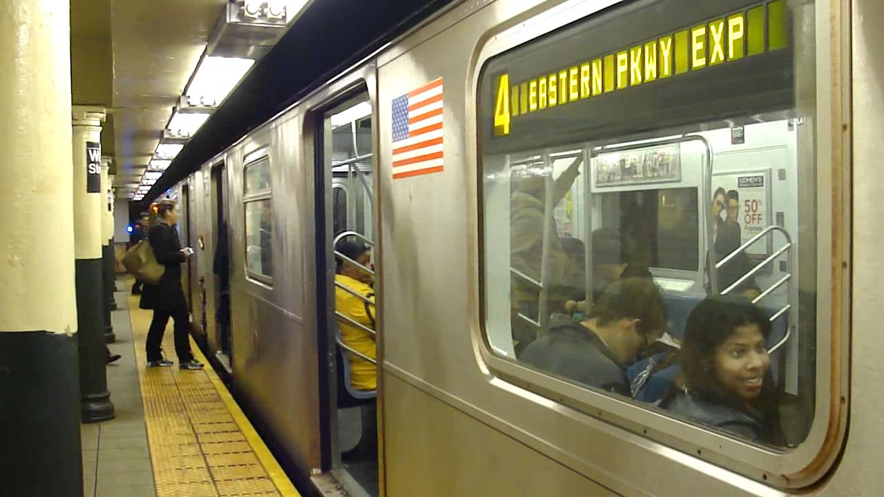 IRT Lexington Ave Line: R142 5 Train & R142A 4 Train at Wall St ...