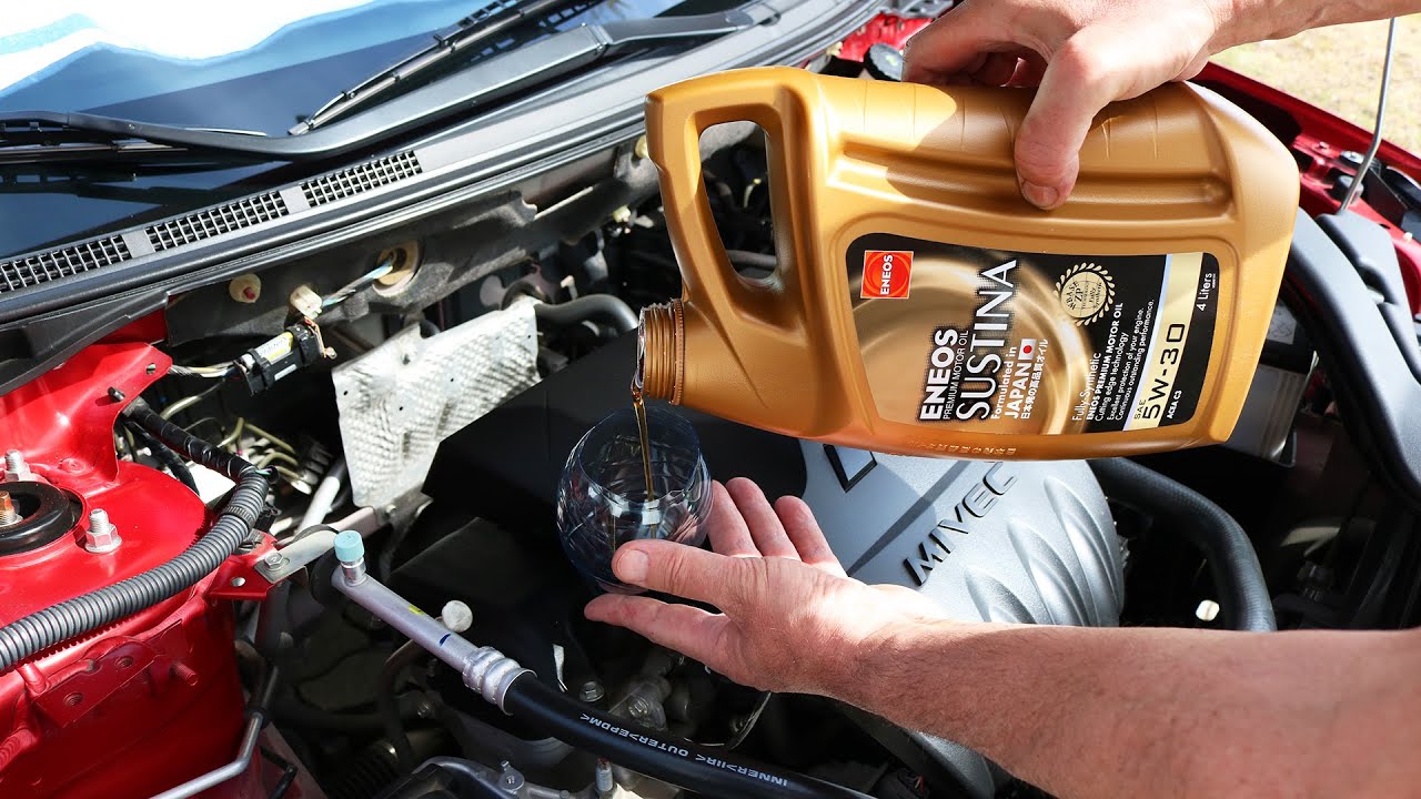 How to Change the Oil & Oil Filter on your Car - YouTube
