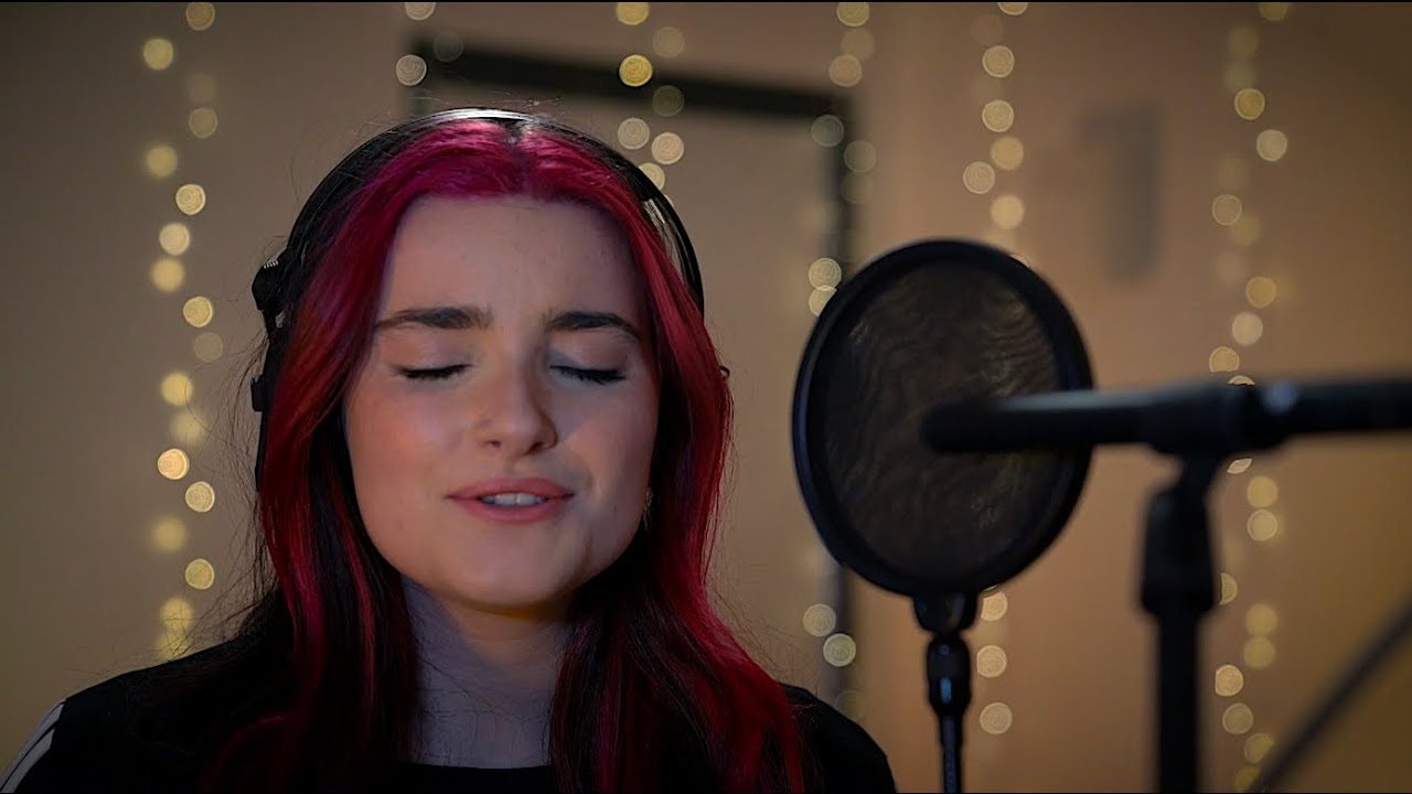The Beatles - Here Comes The Sun | Cover by Zara Lillie - YouTube