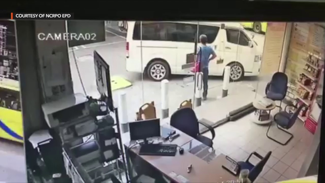 CCTV footage before EDSA shooting vs businessman Yulo - YouTube
