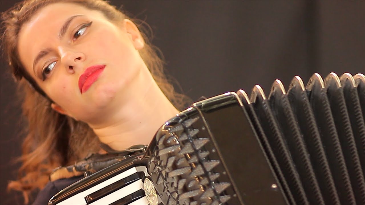 Piazzolla - Anela Čindrak | Accordion - YouTube