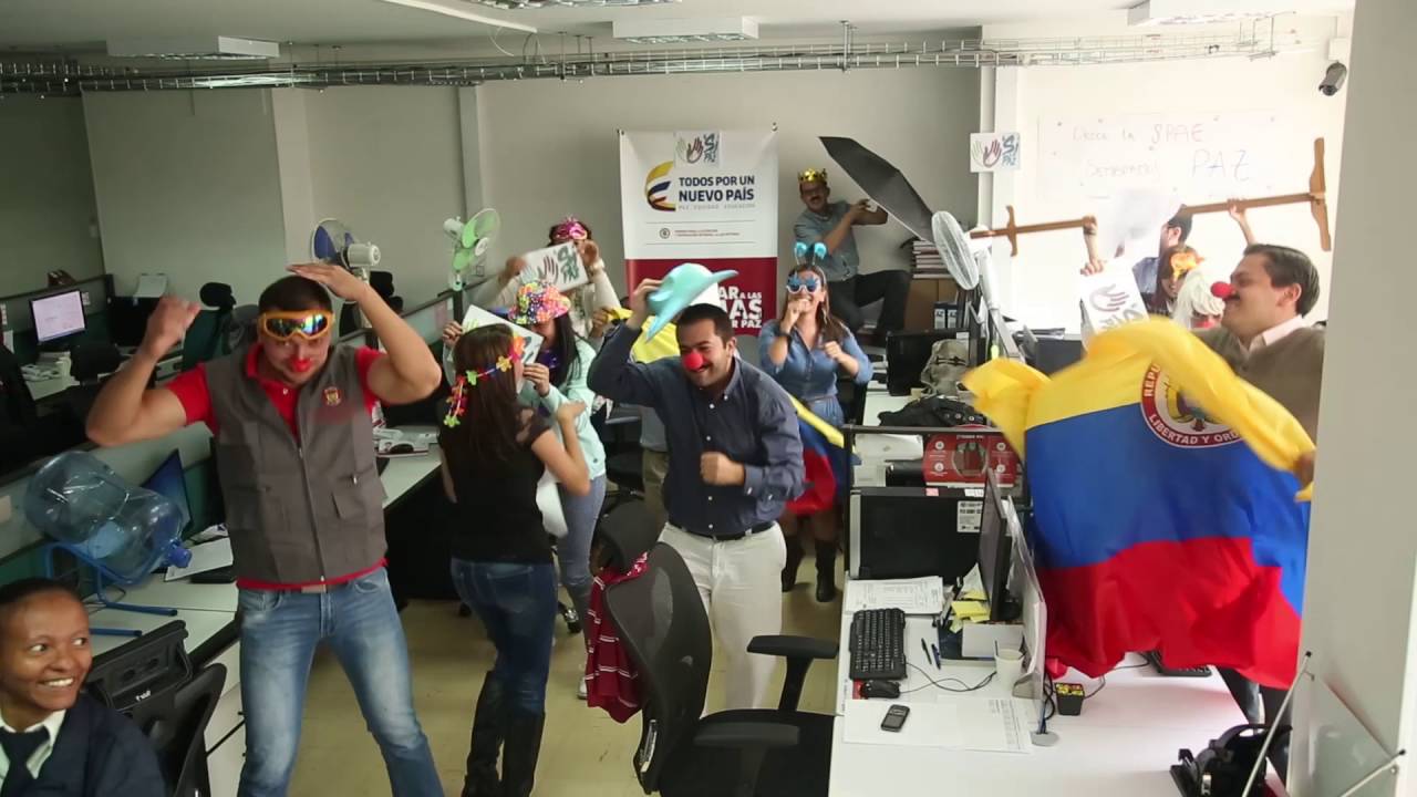 #ConLosPacifistas - La UARIV cree en la PAZ - YouTube