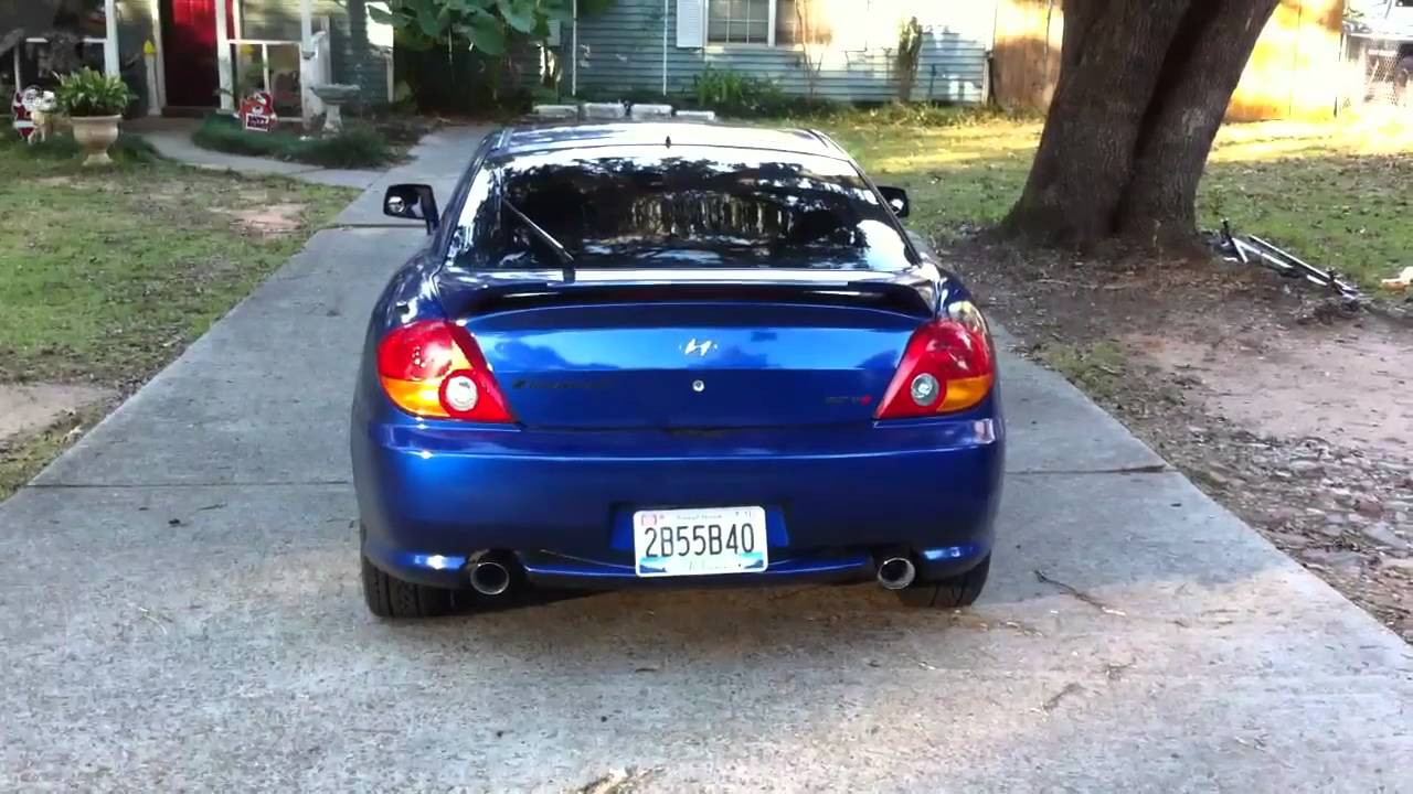 03 Tiburon GT with Straight pipes - YouTube
