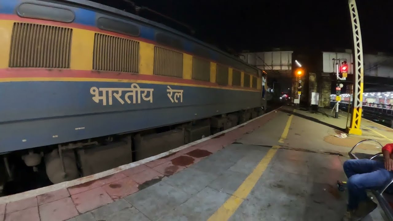 WCAM3 Haules #12115 Mumbai CSMT - Solapur Siddeshwar Express Departing ...