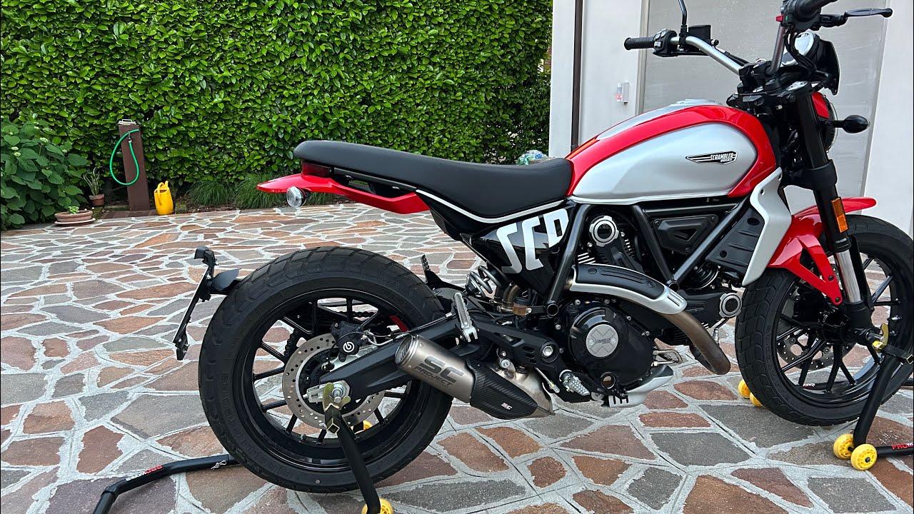 Ducati Scrambler 800 2023 - Original exhaust system vs SC Project CR-T ...