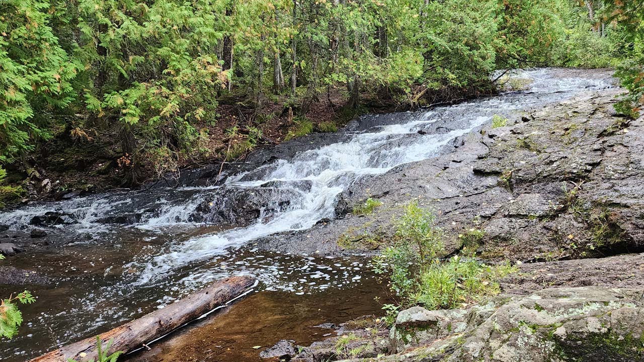 Silver River Falls, Eagle Harbor, Michigan - YouTube