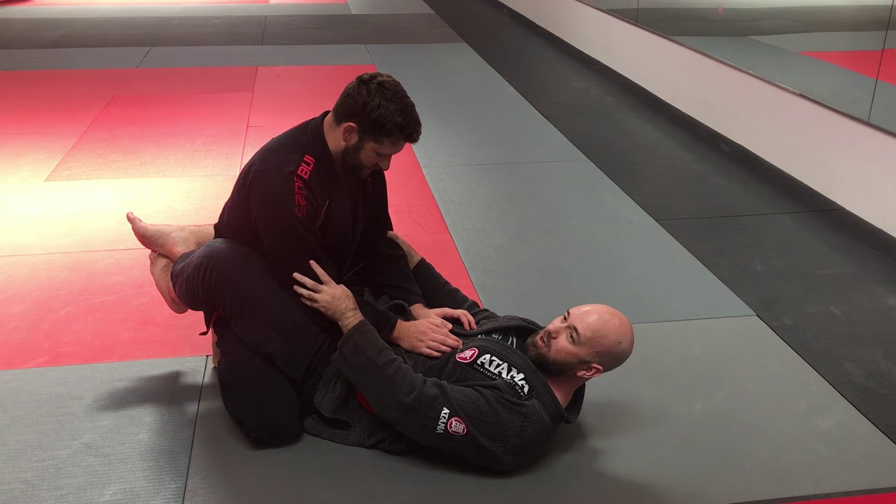 White Belt - Double Arm Bar - YouTube
