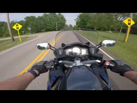 2023 Yamaha FJR1300 ES Ride Review - YouTube