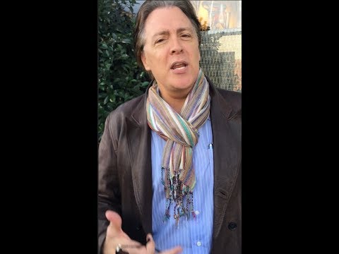 ABC7 anchor Dan Ashley talks about Strum & Spirits - YouTube