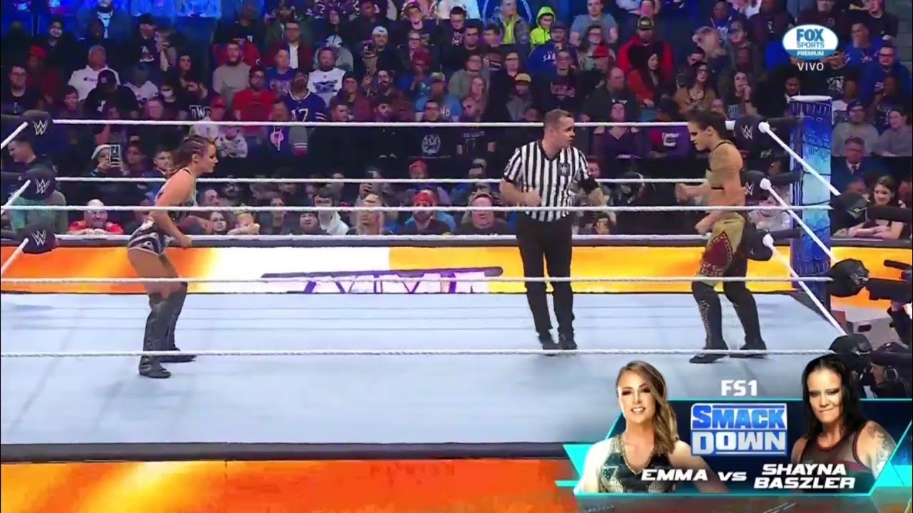 Emma Vs Shayna Bazler - WWE Smackdown 02/12/2022 (En Español) - YouTube
