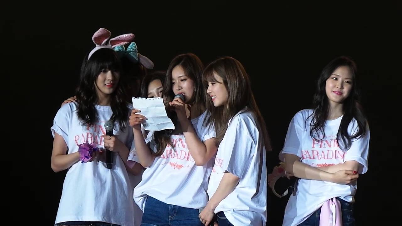 [150322][HD Fancam] Apink 1st concert "Pink Paradise" in SG - Bomi's ...