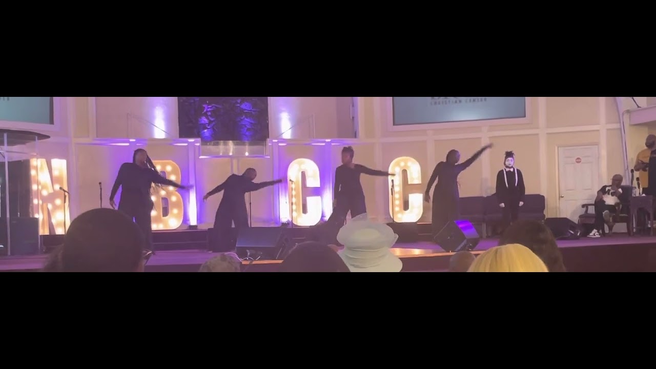 Fresh Oil youth ministering in dance and mime at New Breed church - YouTube
