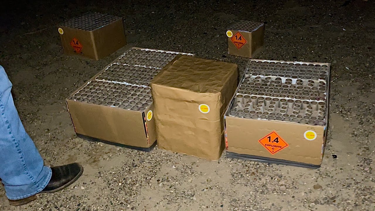 Lighting Several LARGE 1/1 Firework Cakes (INSANITY) - YouTube