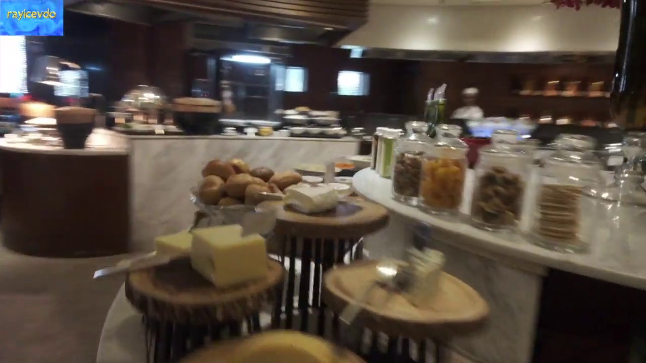 Run a Round the 5 Star Hotel Buffet Line Fine Dining Bangkok - YouTube