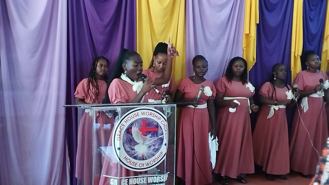 NAKUBALIANA NA NENO LAKO BWANA Ft. GHWC Praise n Worship |Bshp. J. E ...