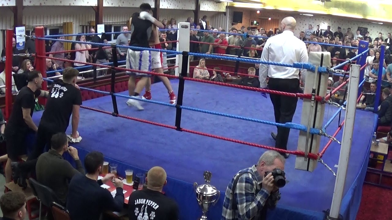 Hunslet Carr Boxing Jake - YouTube