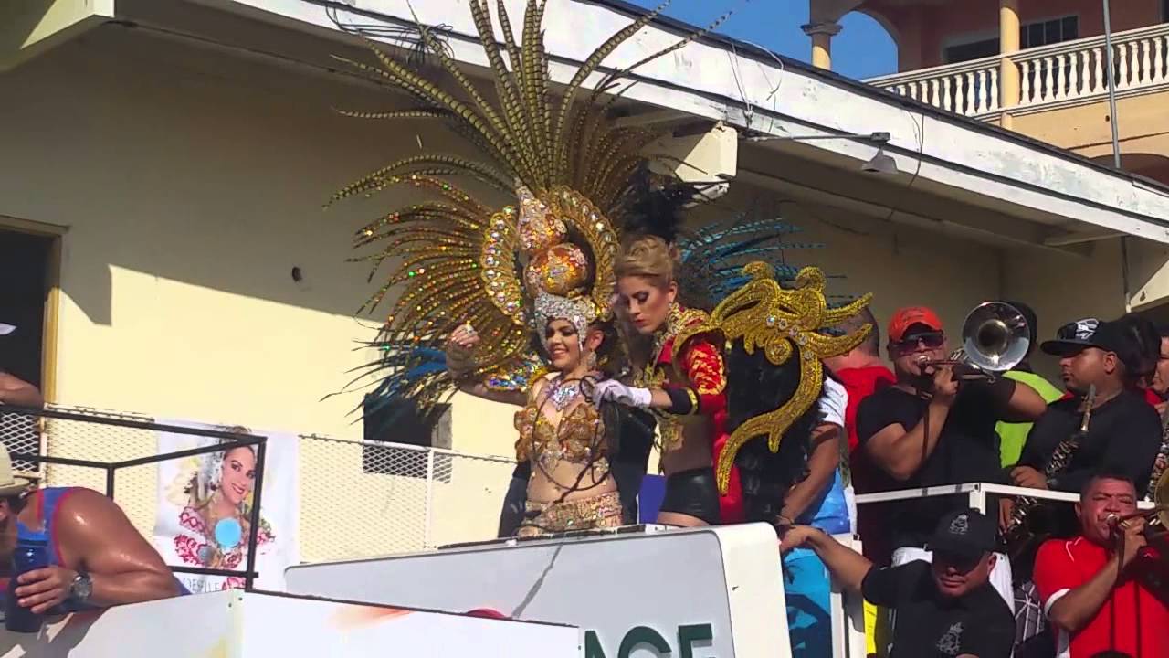 Las Tablas - Culecos de Año Nuevo 2016 - YouTube