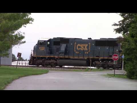 5/13/25 Columbus Grove, OH; CSX 4558 leads B522 - YouTube