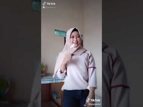 tiktok jilbab @novitarosi