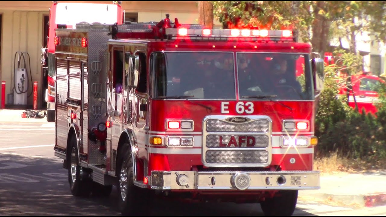 LAFD Engine 63 Responding - YouTube