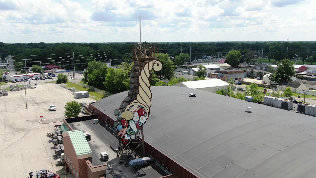 Fort Wayne Old Scotts Building - YouTube