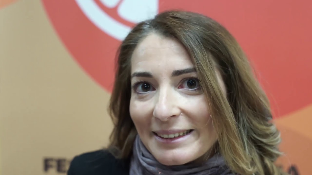Intervista a Deborah La Rocca - YouTube