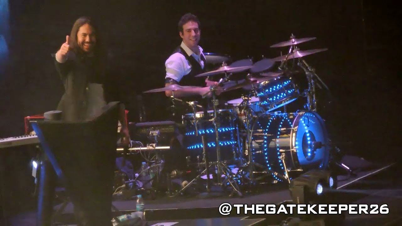 Adam Marcello playing drums with Katy Perry (feat. Josh Moreau) - YouTube