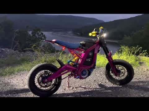 Custom SurRons in Tennessee Mountians #surron #ebike #tennessee - YouTube