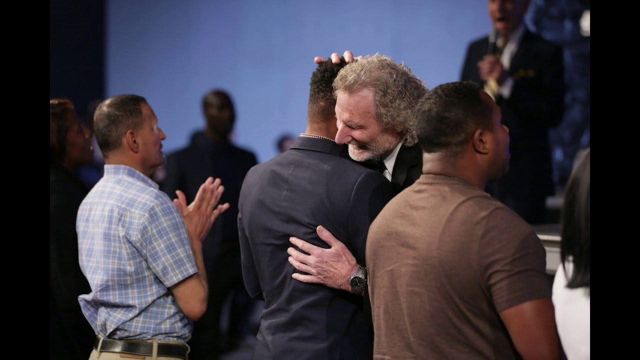 Diễn Giả : Mục Sư Tiên Tri Roger Teale (21 năm ĐTL Phục Hưng HTPH ...