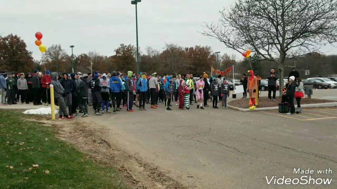 9th Annual Wooster YMCA Turkey Trot - YouTube