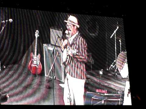 Mr B The Gentleman Rhymer 'I Like To Move It' at Frank Sidebottom's ...