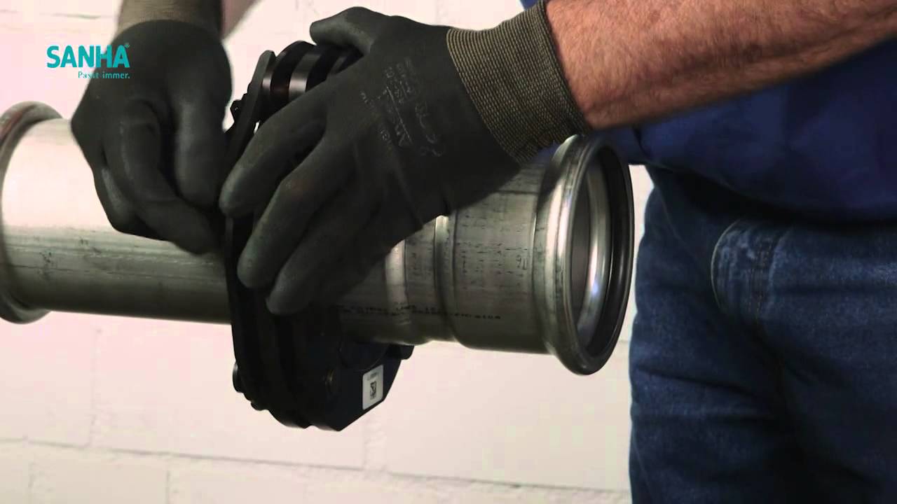 SANHA: Herstellen einer Pressverbindung (Dimension 108 mm) - YouTube