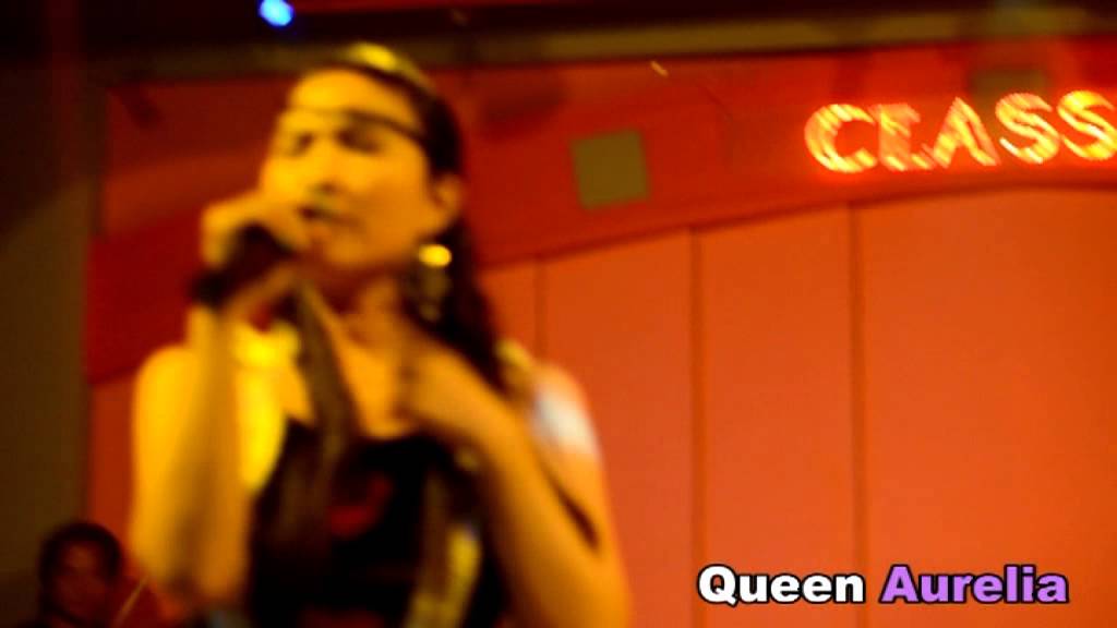 QUEEN AURELIA PERFORMANCE - YouTube