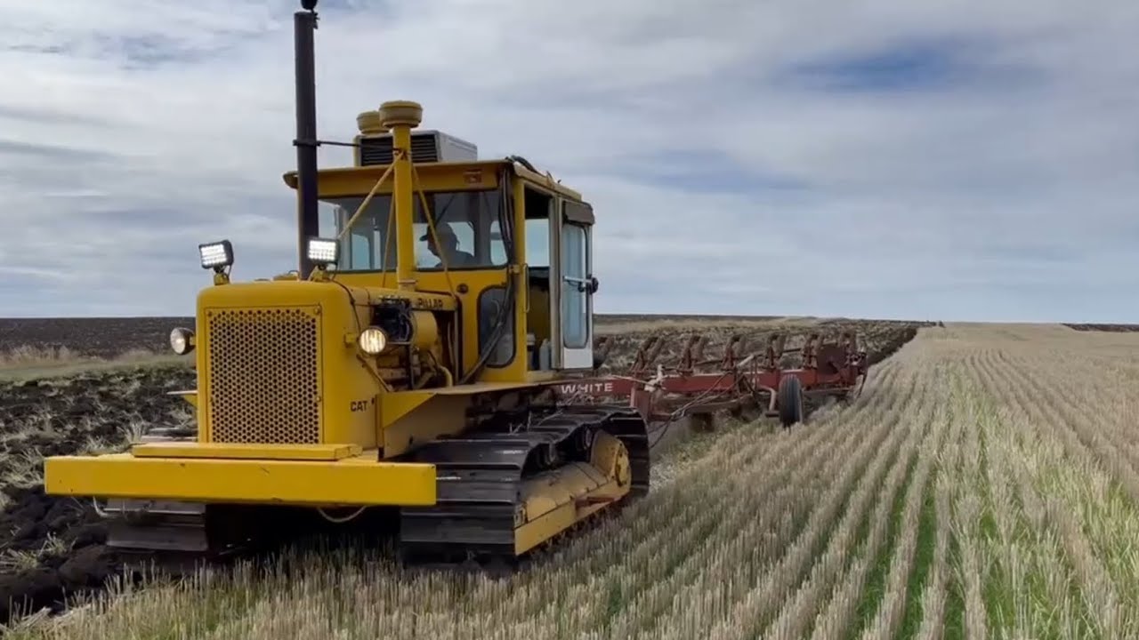 Fall Plowing With Caterpillar and Versatile Power!! - YouTube