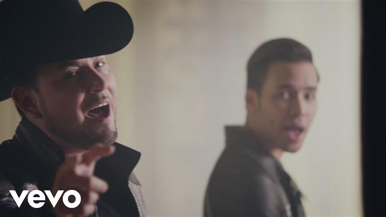 Prince Royce, Roberto Tapia - Soy el Mismo (Versión Banda) - YouTube