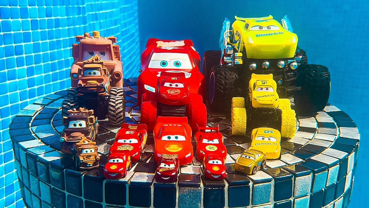 Disney Pixar Cars falling into deep pool, Lightning McQueen, Tow Mater ...