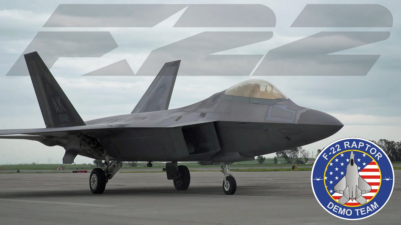 USAF F-22 Demonstration Team Lands at Travis AFB, California - YouTube