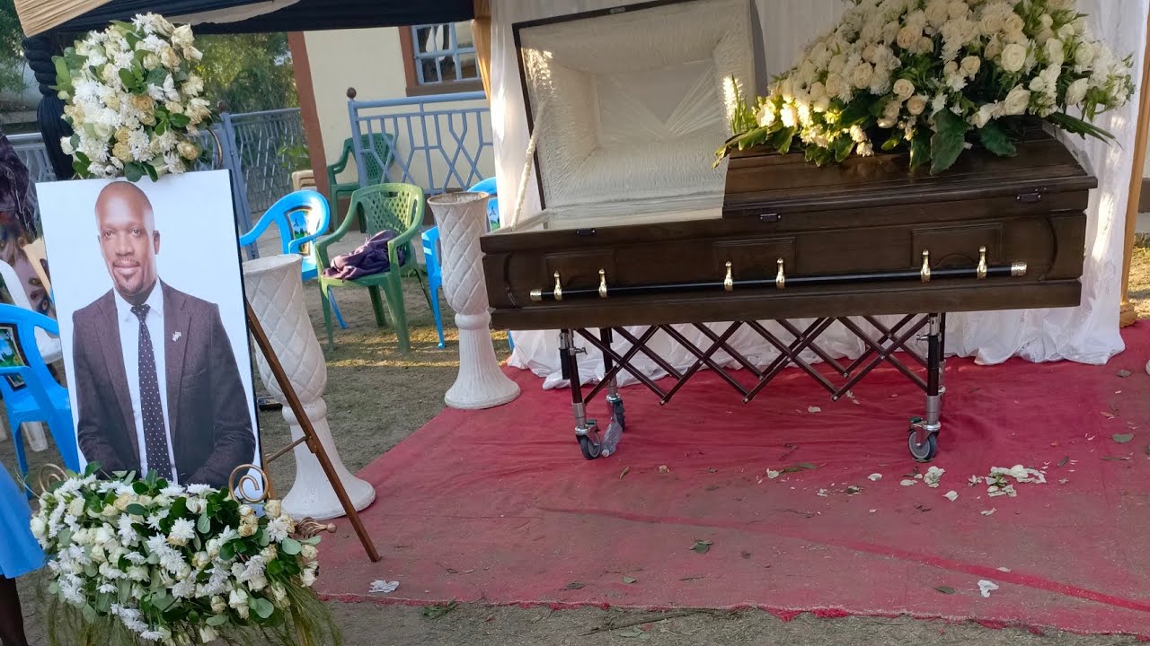 Collo Kwala final moments as he is laid to rest at his father's ...